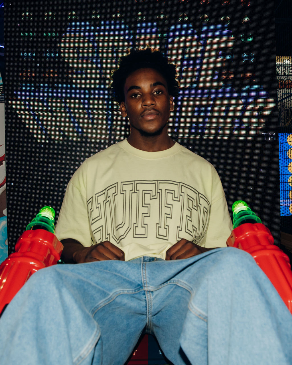 BOX TEE 220/LINED OUT LIMESHAKE – Huffer