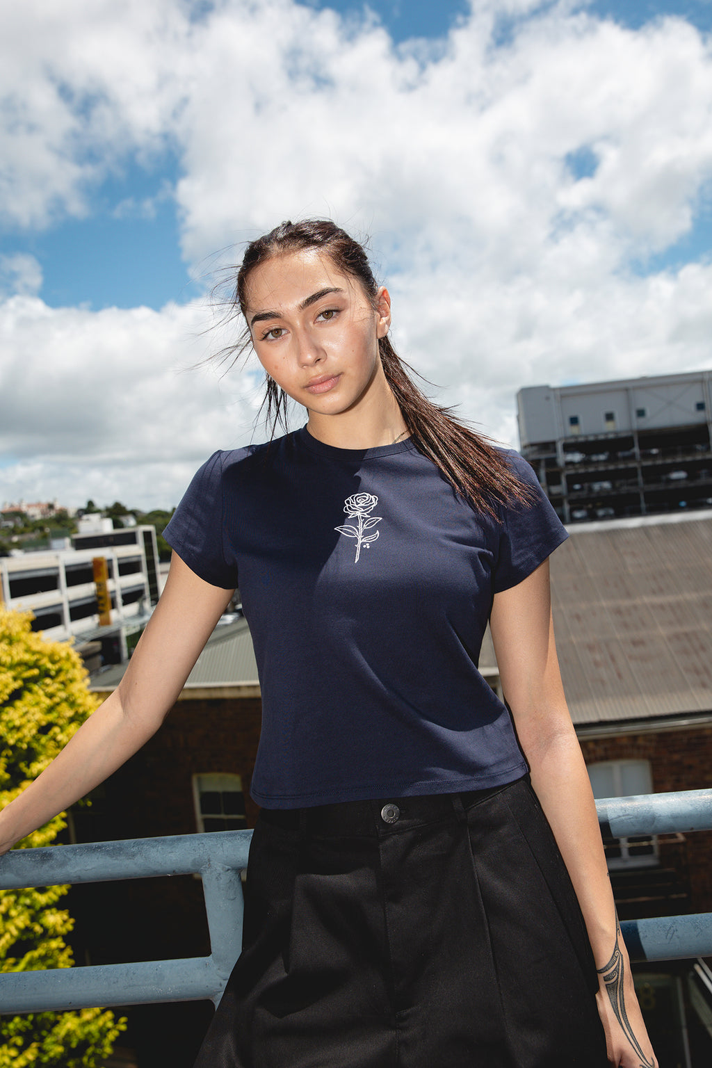 MINI TEE 185/AMORE NAVY – Huffer