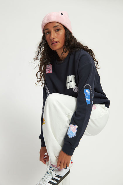 WOMEN'S HOODS & CREWS – Huffer