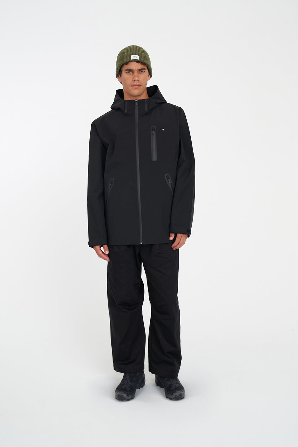 MENS INFINITYTECH STORMSHELL JACKET BLACK – Huffer