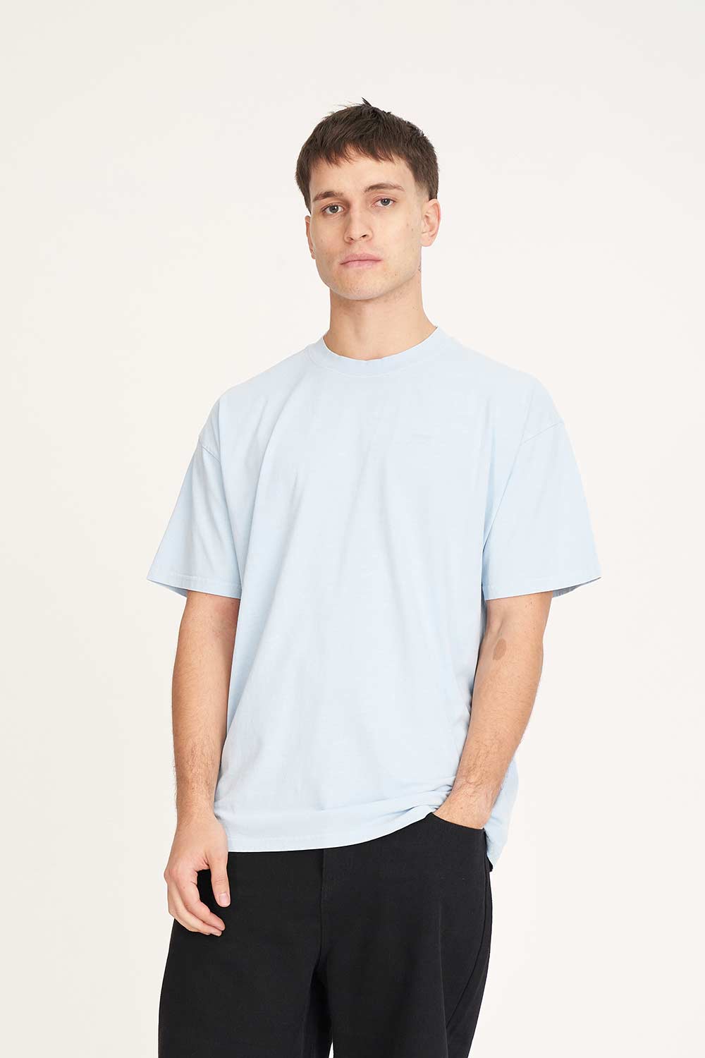 MENS PREMIER TEE ICE BLUE – Huffer