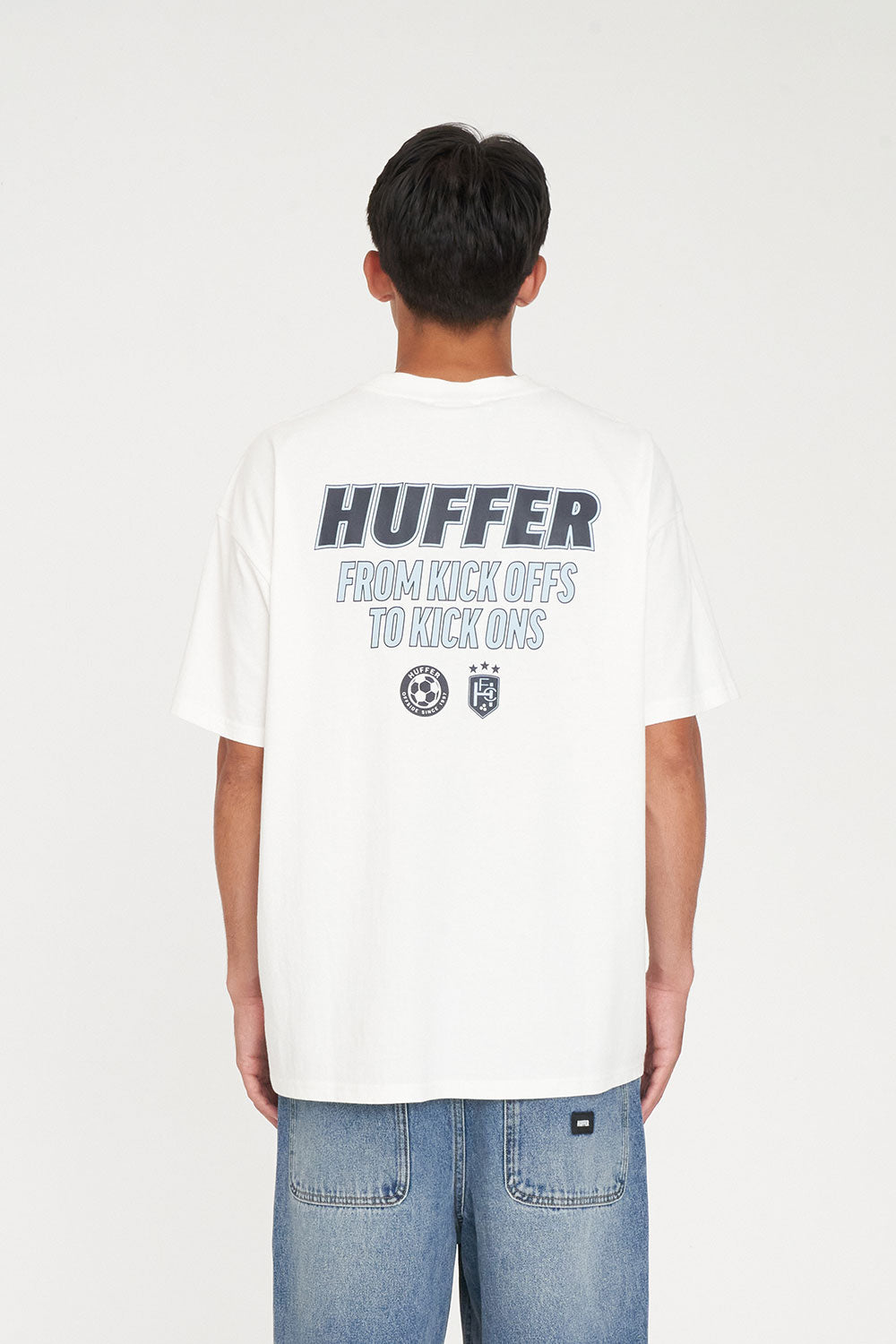 BLOCK TEE 220/KICK ONS CHALK – Huffer