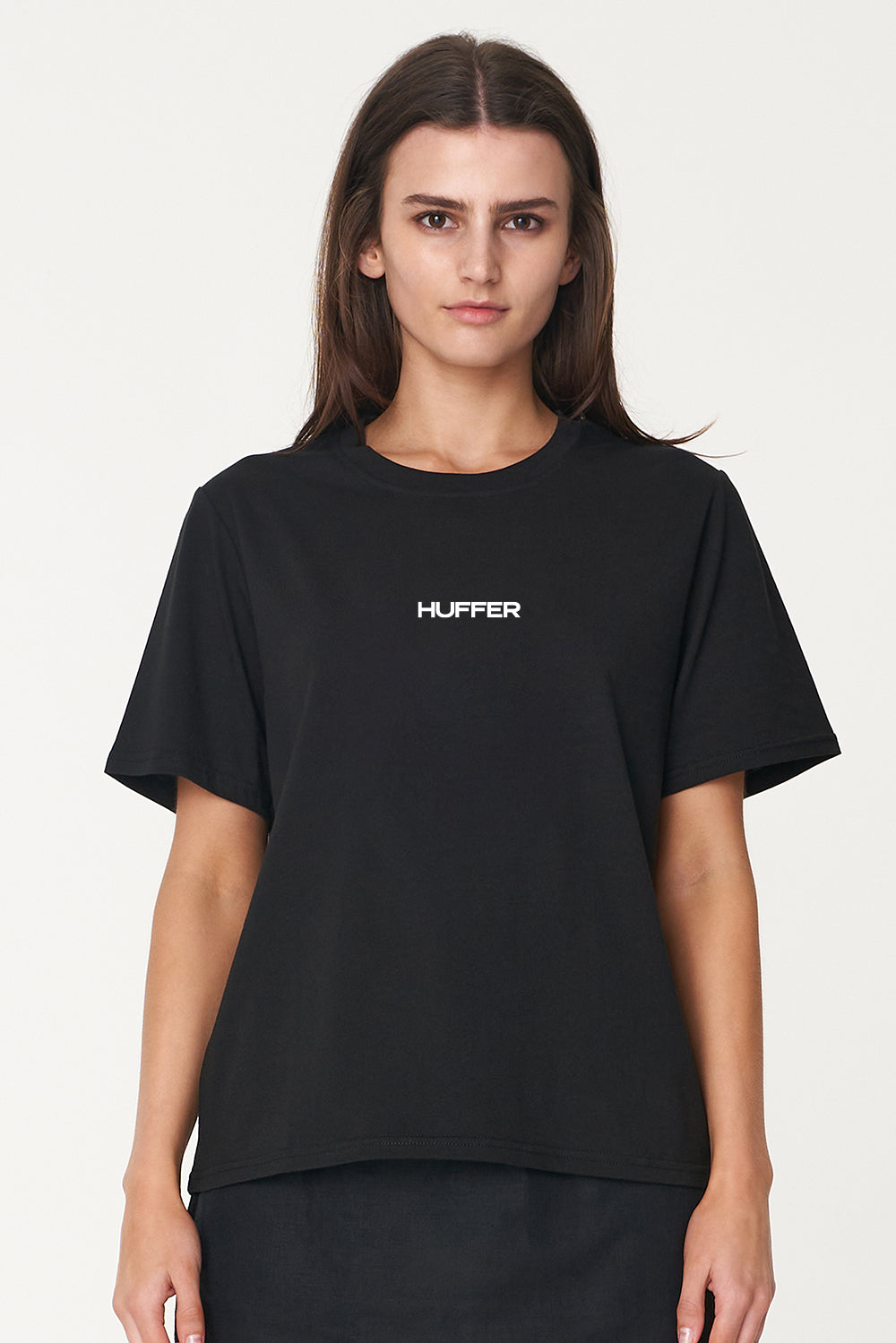 ESSENTIAL CLASSIC TEE BLACK – Huffer