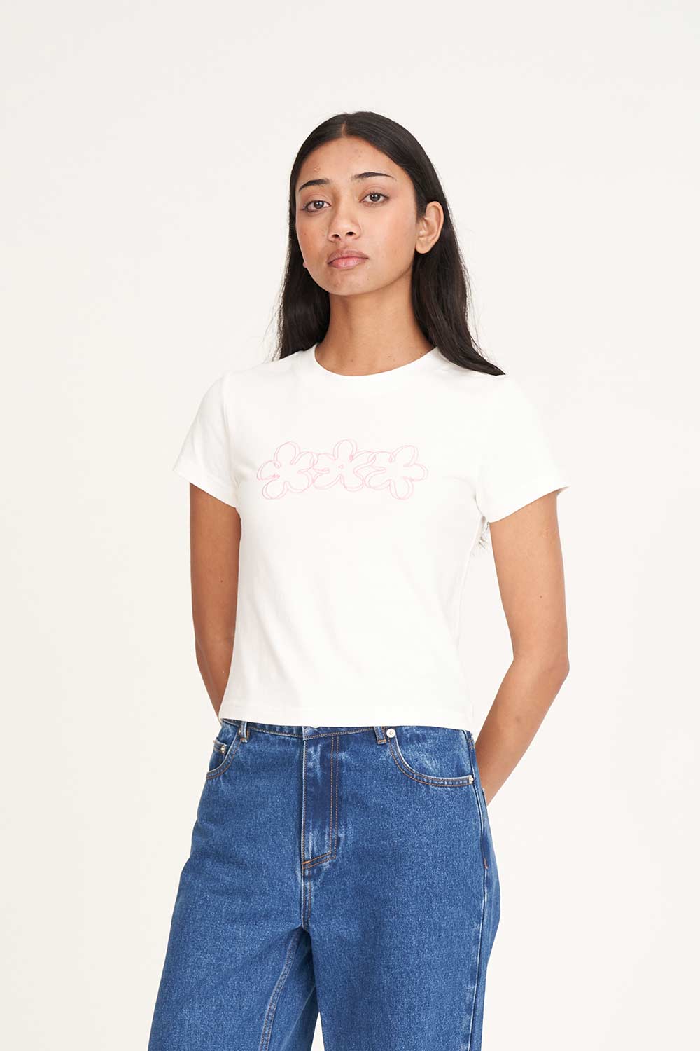 MINI TEE /BOW-QUET CHALK – Huffer